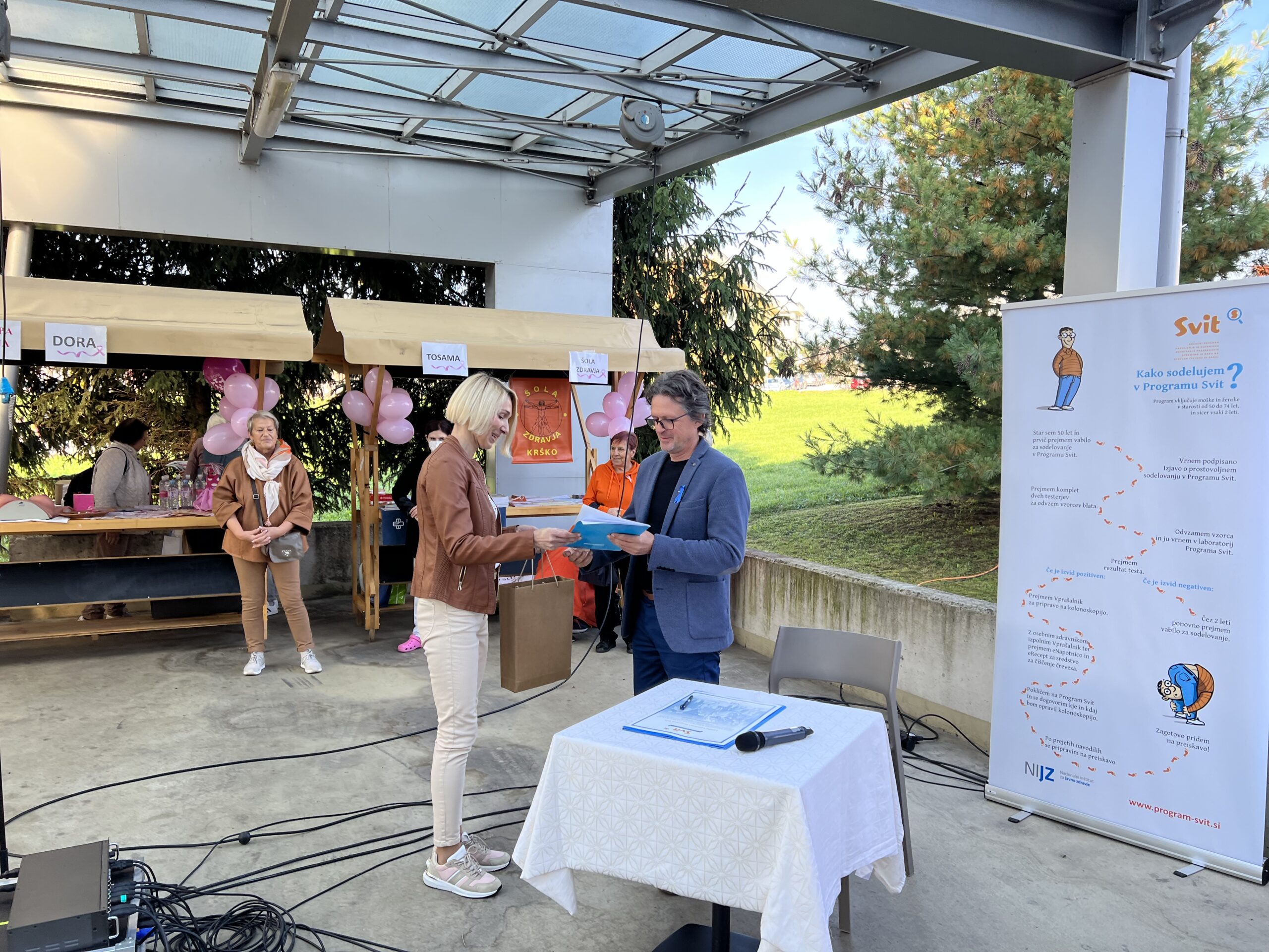 Rožnata pot v Krškem in sprejem novega ambasadorja Programa Svit - Svit